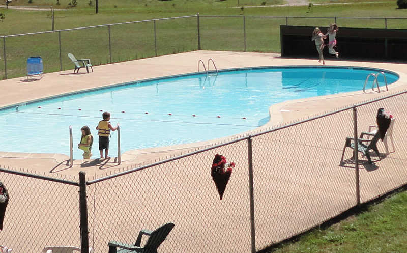 pool3 | Warbler's Hideaway